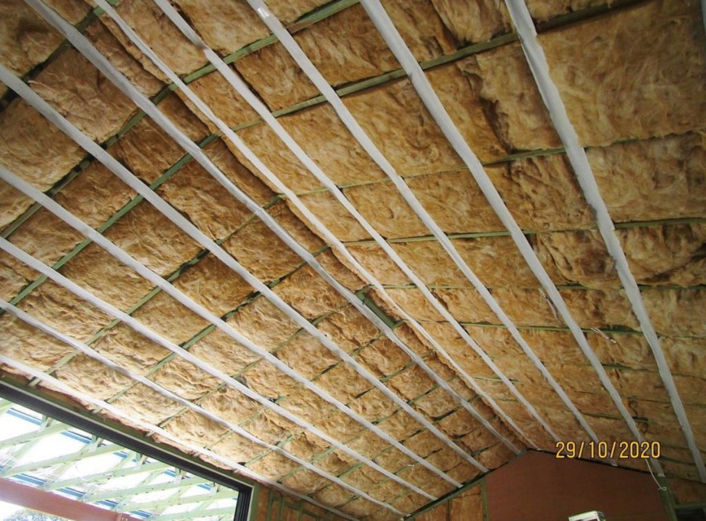 Insulation String Up Rolls - Outback Insulation Pty Ltd